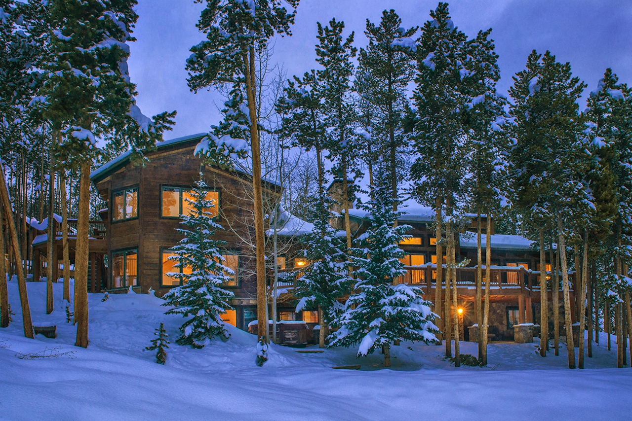 Slopeside Lodge | Jane's Lodges