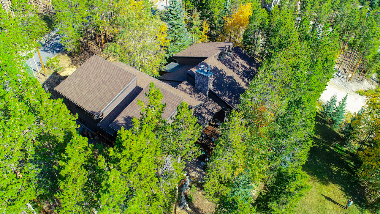 Slopeside Lodge | Jane's Lodges